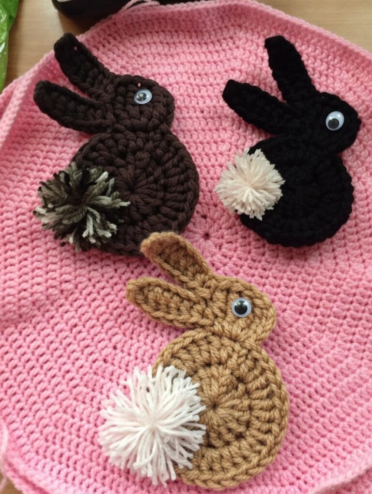 Crochet Bunny Tutorial - CRAFTSFORLOVE.COM